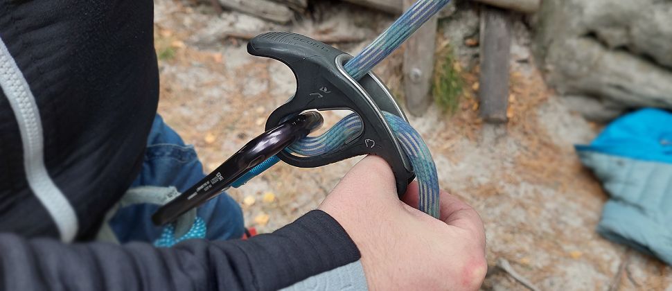 RECENZE: OCÚN BOW – NOVÉ POLOAUTOMATICKÉ JISTÍTKO | SvětOutdooru