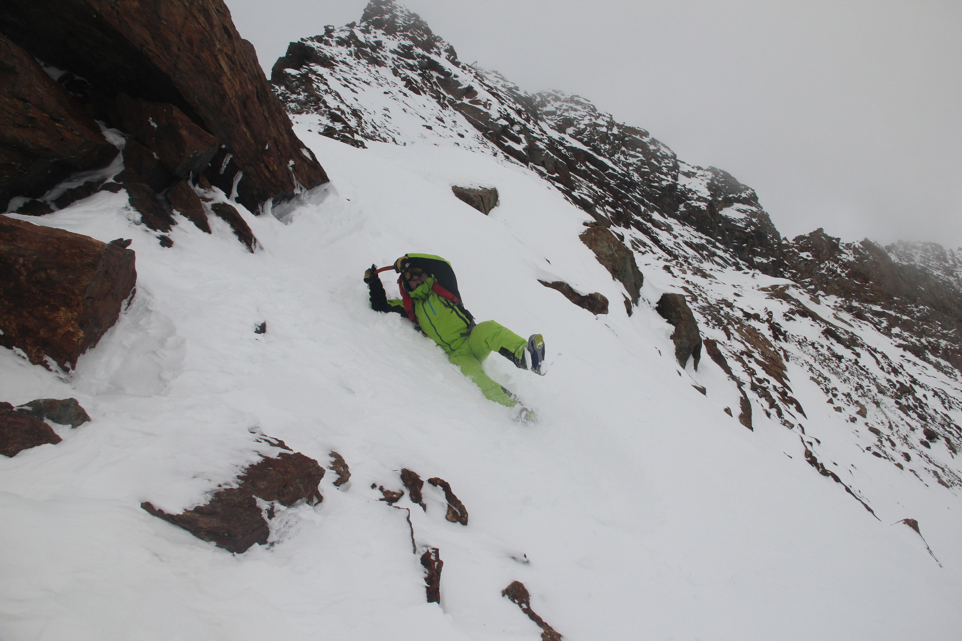 Lopata a cepín v jednom - recenze BCA Shaxe Tech | SvětOutdooru